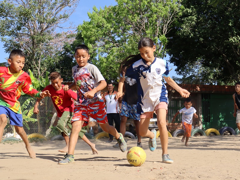 Con fútbol se está ocupando el tiempo libre de poblaciones vulnerables